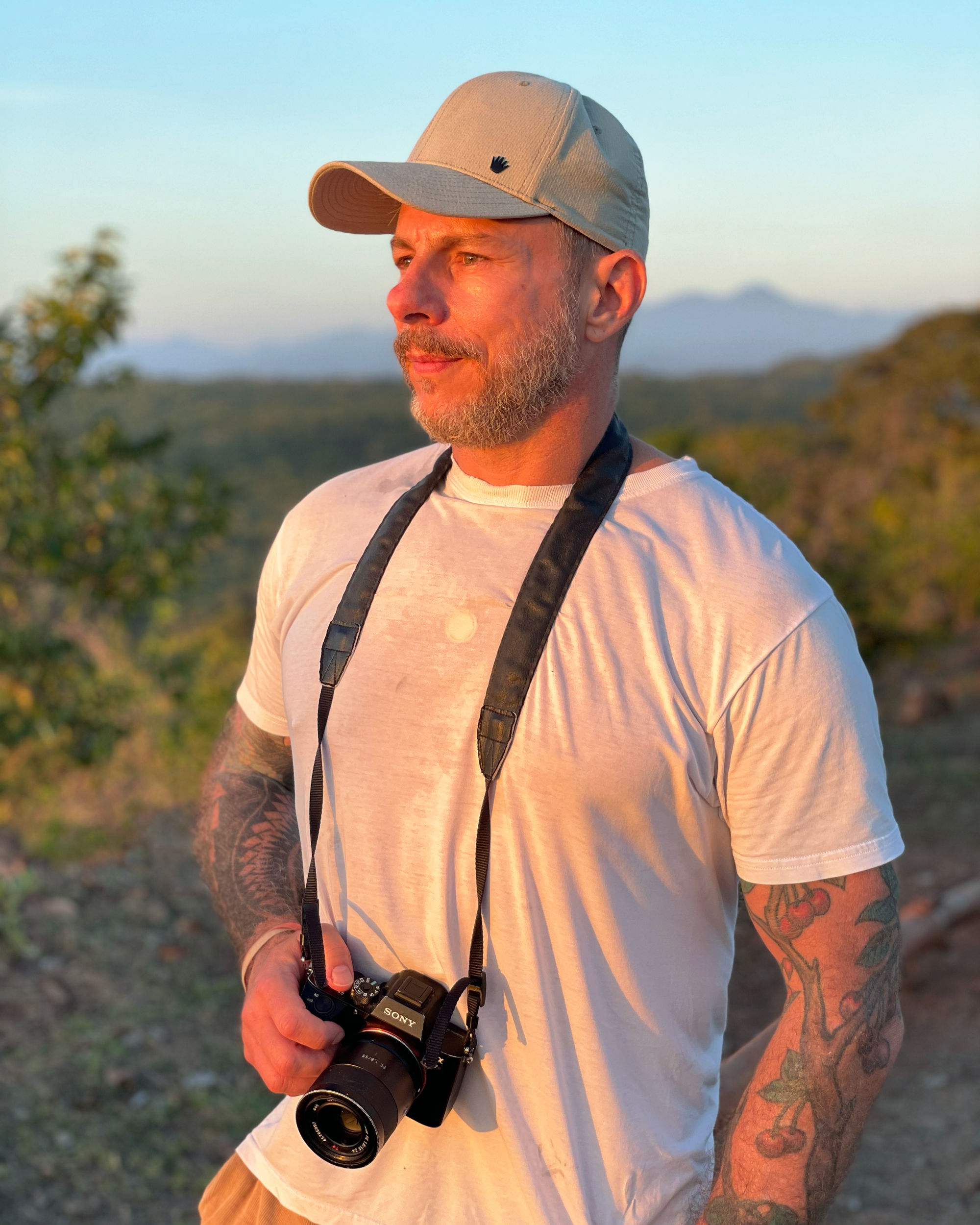 Disturbed Harmonies | Richard Renaldi | Prix Pictet