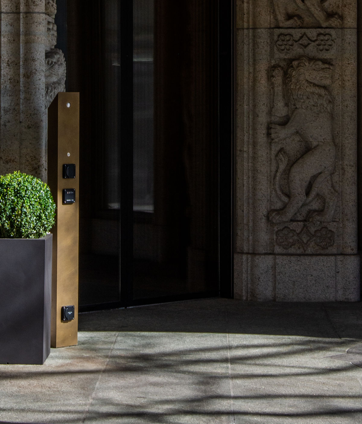 Zurich | Asset and Wealth Management | Pictet